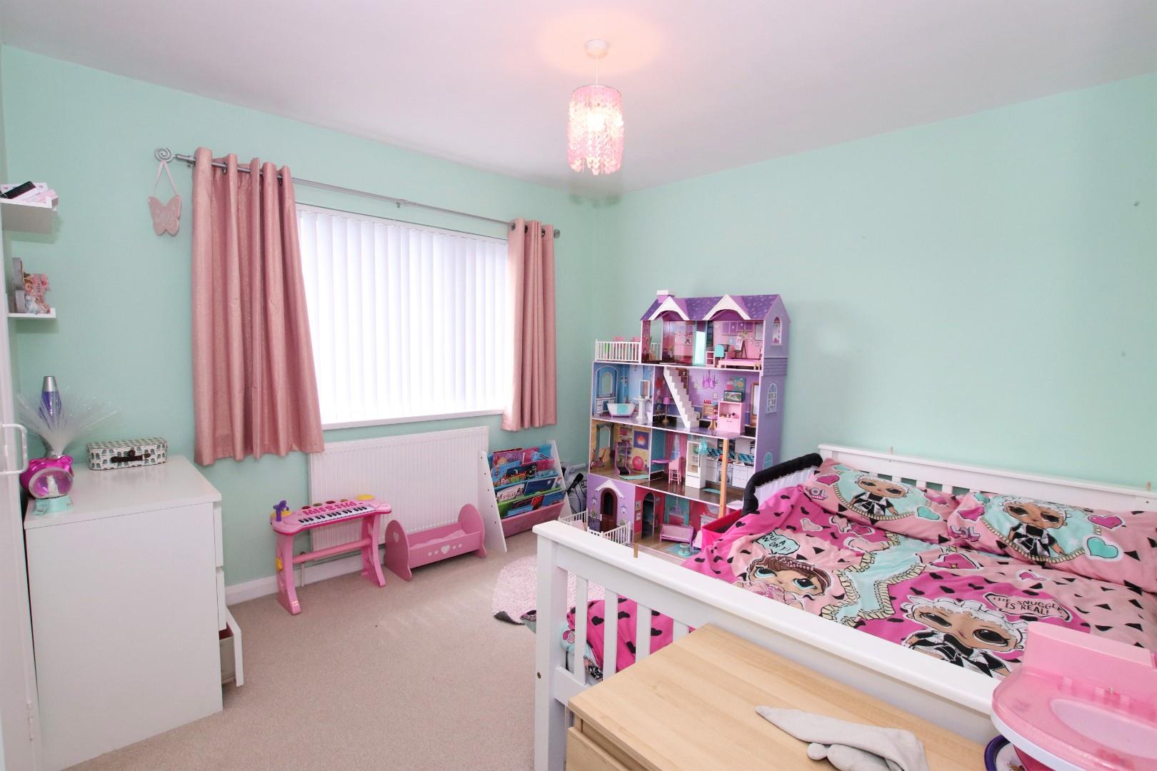 10 Deramore Drive, Strathfoyle, Derry/Londonderry BT47 6XL - SSTC ...